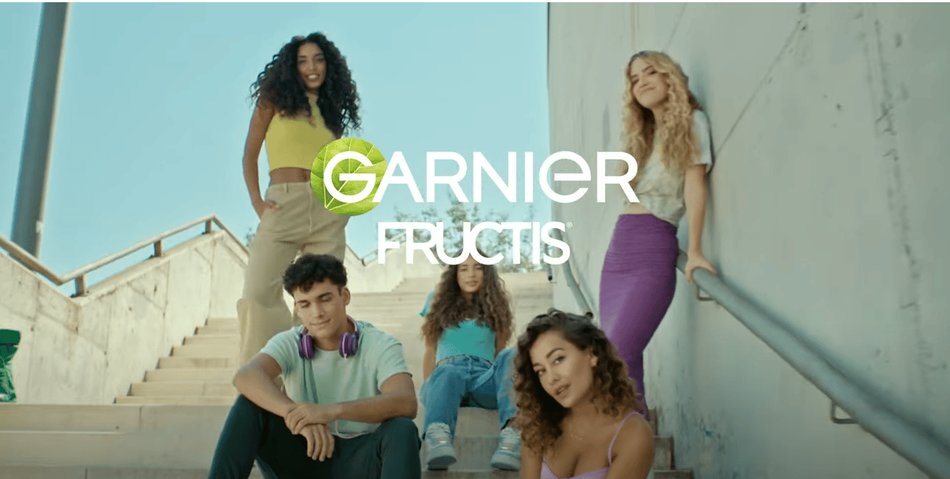 ¡Libera tus rizos! Utiliza Fructis Nutri Rizos | Garnier