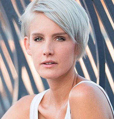 Trucos para teñir el pelo de blanco en casa | Blog Garnier