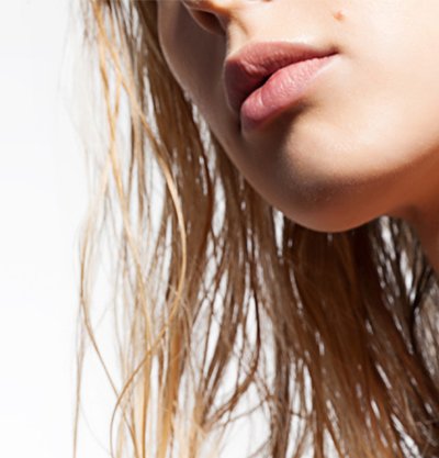 Peinados efecto mojado ¡te enseñamos a conseguirlo! | Blog Garnier